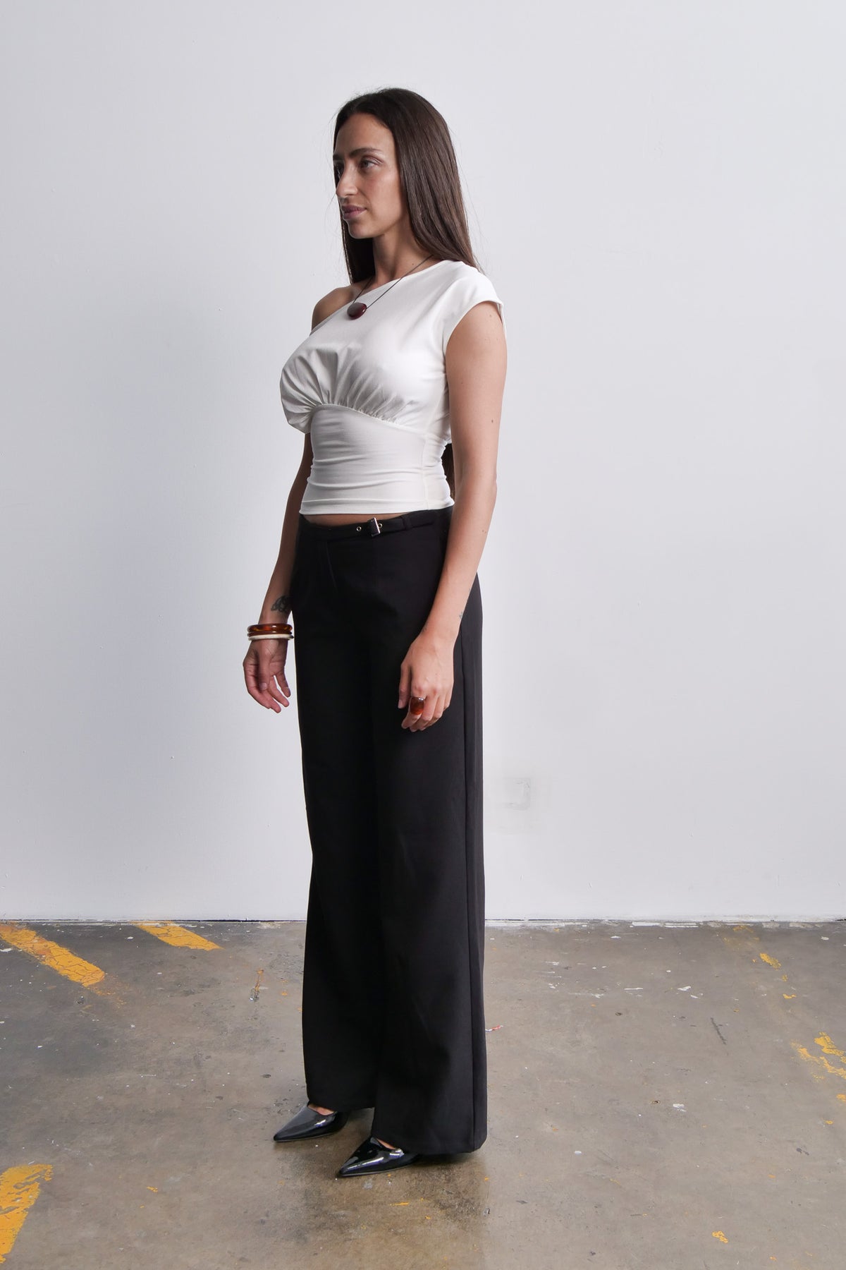 Mara Ruched Top Milk – Neil Vernon